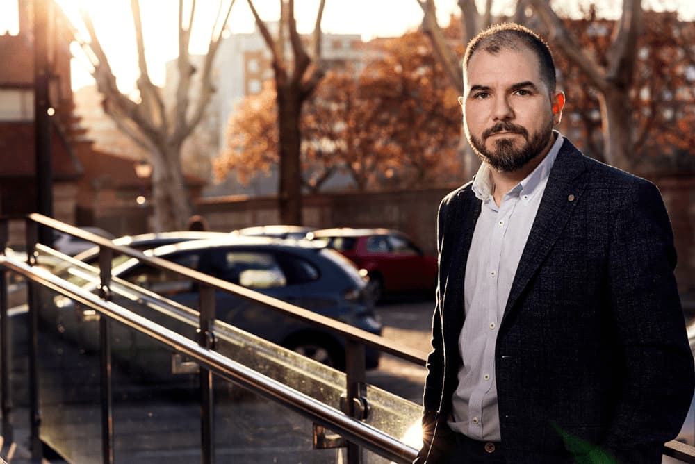 Manuel Moreno de TreceBits: "Sin una página web una empresa ...