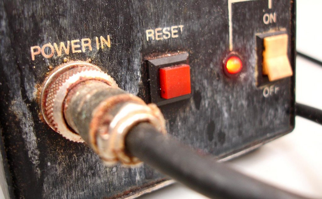 Health Checks and Graceful Shutdown for Node.js Applications - GoDaddy Blog